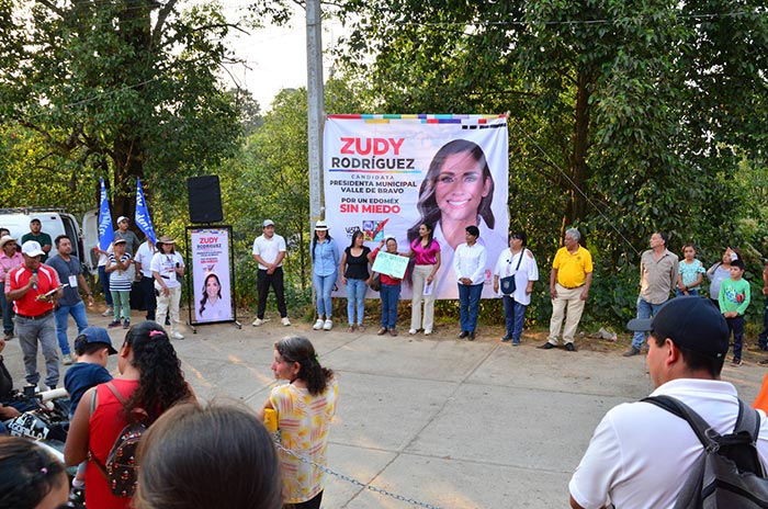Promete Zudy Rodríguez becas y programas de salud gratuitos en # ...
